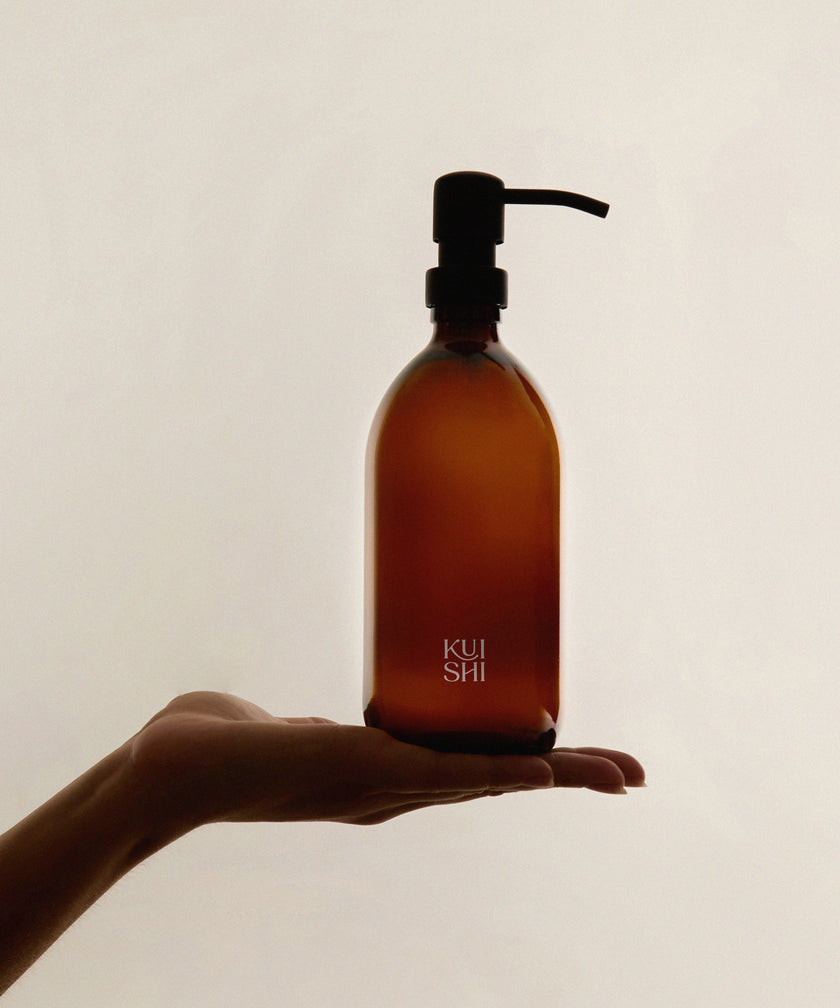 Minimal Amber Soap Dispenser with Labels – Kuishi
